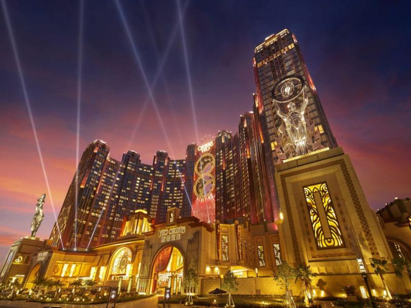 Studio City Hotel Macau | Hongjia Architectural Glass Manufacturer